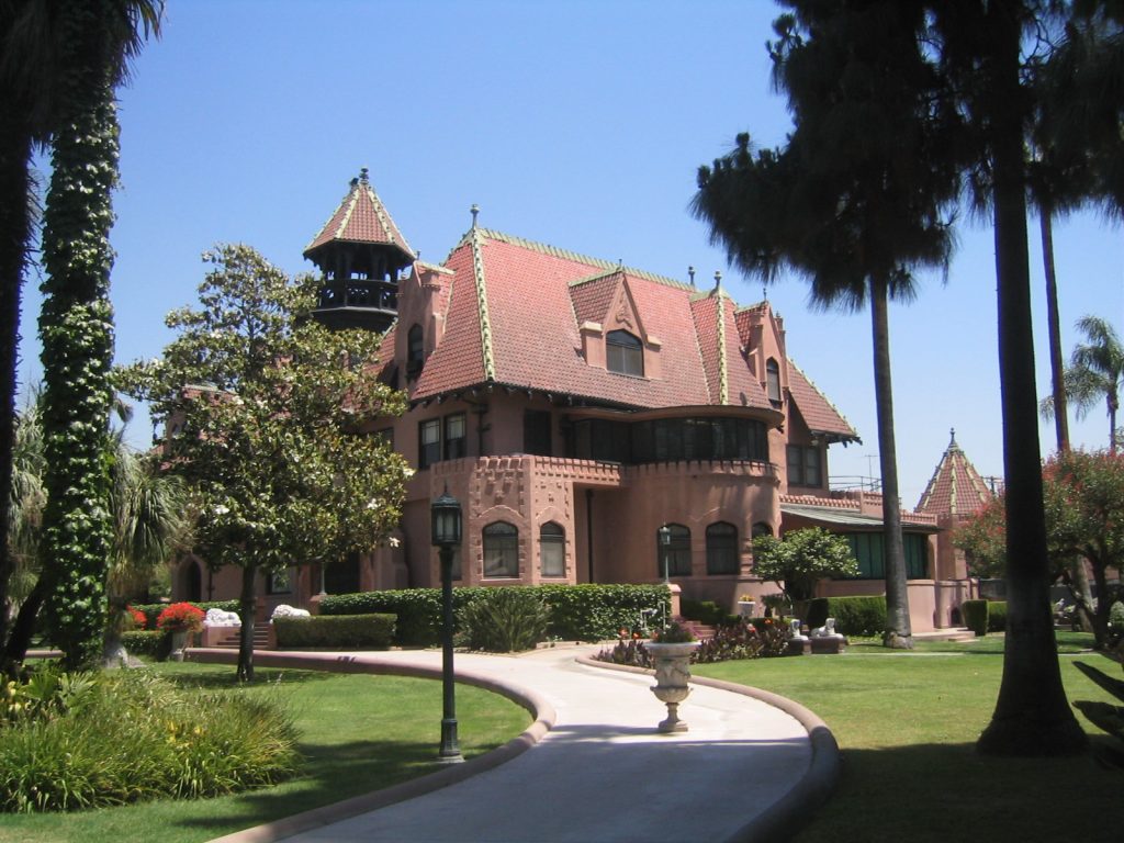 Mount St. Mary's College, Doheny Mansion - SGH