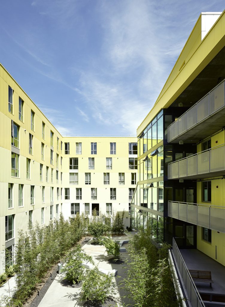 University of California, Maximino Martinez Commons - SGH