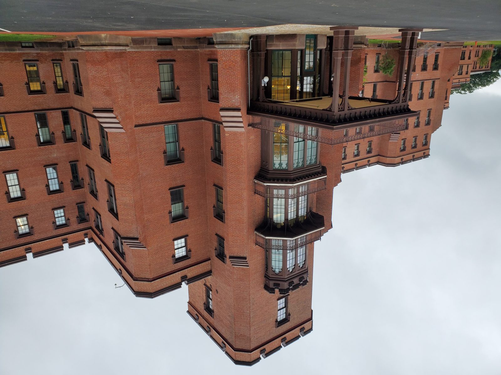 St. Elizabeths Center Building - SGH